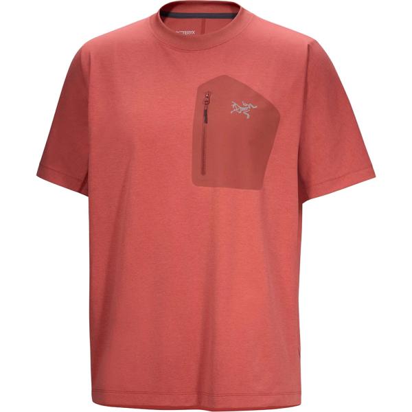 動きを妨げるものを排除し、クライミングに集中できるコンシールポケット Tシャツ。リサイクル繊維を混紡した速乾性素材が身体の呼吸をサポートし、熱くなっても涼しさを保ちます。さらに、ラミネート加工のジッパー付き胸ポケットで、小物類へのアクセスも...