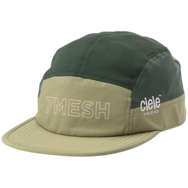 軽量で速乾性に優れ、パフォーマンスに優れたCOOLwickファブリックと、repreveリサイクル・パフォーマンス・ファイバーを採用。【カラー】BOR(BOREAL)、BLK(BLACK)、PUM(PURPLE MOON)【サイズ】NA(頭...