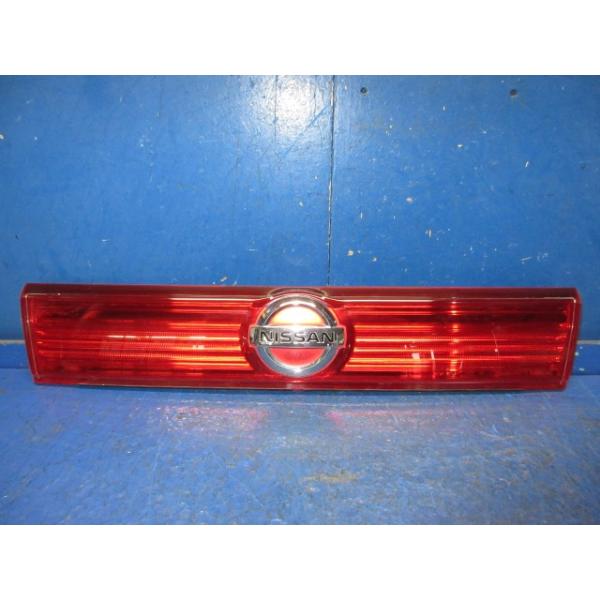 **** 商品説明を必ずご確認ください ****部品管理番号：000015237115200部品メーカー：スタンレーメーカー純正品番：26550-1JB1A部品名：Rフィニッシャーパネル部品メーカー品番：P8504部品区分：リサイクル品管理...