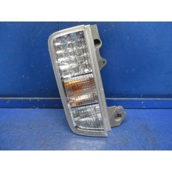 **** 商品説明を必ずご確認ください ****部品管理番号：000015237115600部品メーカー：スタンレーメーカー純正品番：26555-1JB3A部品名：左テールランプ部品メーカー品番：P8960部品区分：リサイクル品管理品番：2...