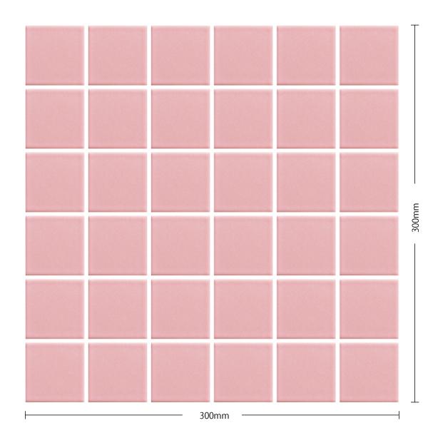 豊富なカラーバリエーションで自由なデザイン展開が可能なモザイクタイル。カラフルな色調のブライト仕上げです。■品番：BK-50-A03■目地共寸法：約300×300mm■実寸法：45×45mm■厚さ：7.0mm■あたり枚数：11.5シート/平...