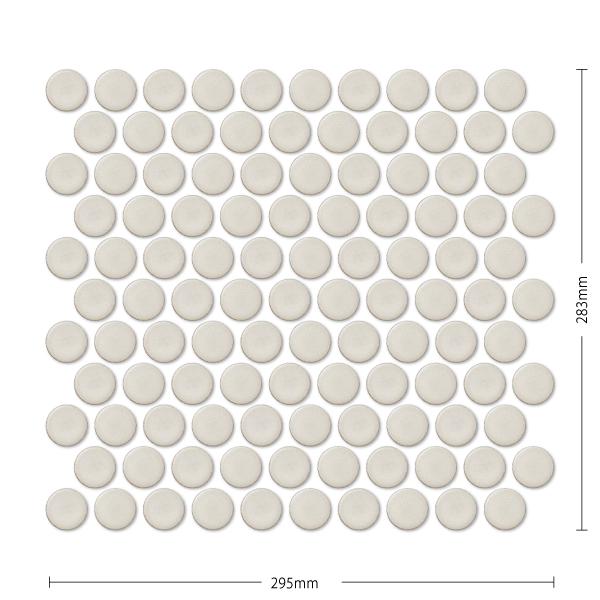 「ジェム＝原石」の名にふさわしいガラス釉の輝きと、存在感のある「モノ」、日常のワンシーンをデザインします。■品番：LM/S-CR6■目地共寸法：283×295mm■実寸法：27φmm■厚さ：5.0mm■あたり枚数：12シート/平米■入数：3...