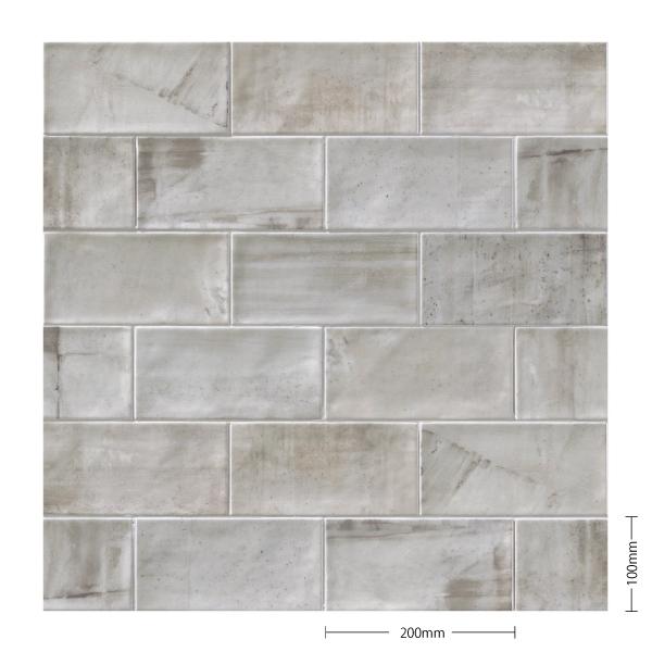 ボルサーリは、イタリア、ヴェローナの古代ローマ時代に造られた門の名前。その古びた趣を絵画的なペイントタッチで加飾してヴィンテージ風に表現しました。波状に動きのあるテクスチュアがより豊かな表情を見せます。■品番：MZU-F7720■実寸法：約...