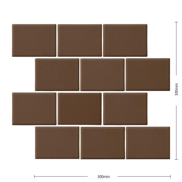 焼き物らしさを大切にした落ち着いた色に100×75mmというユニークな形状、角の丸みが特徴。日本製らしい繊細なデザインタイルです。■品番：PUR-R-4■目地共寸法：約300×300mm■実寸法：約97×72mm■厚さ：約7.0mm■あたり...