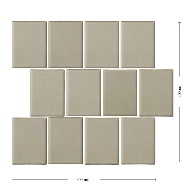 焼き物らしさを大切にした落ち着いた色に100×75mmというユニークな形状、角の丸みが特徴。日本製らしい繊細なデザインタイルです。■品番：PUR-R-3■目地共寸法：約300×300mm■実寸法：約97×72mm■厚さ：約7.0mm■あたり...