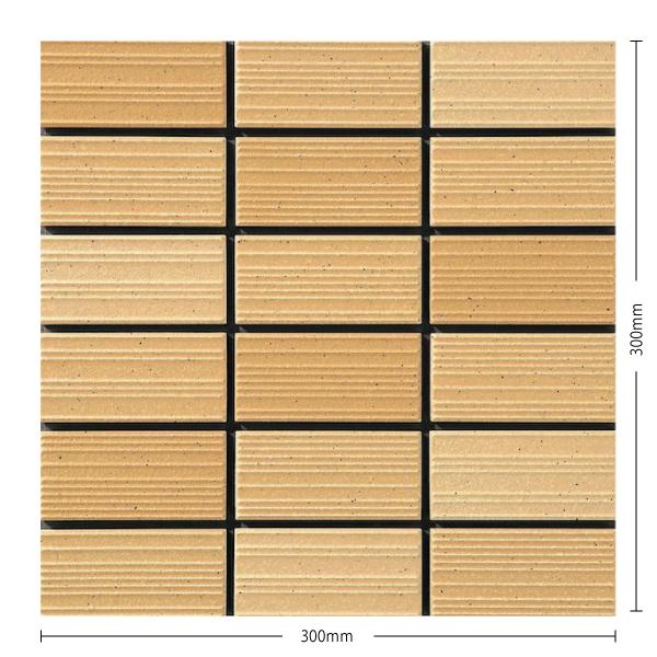 モノトーンからナチュラルカラーまで、細かいスクラッチ面状でモダンな雰囲気の壁面に仕上げます。■品番：THS-205■目地共寸法：約300×300mm■実寸法：約95×45mm■厚さ：約7.5mm■あたり枚数：11.5シート/平米■入数：22...