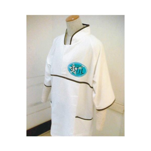 オアシスサウナアスティルでは入館時、館内着を選択できます。（バスローブ or カジュアル館内着）夏や暑い時期には、カジュアル館内着を選択されるお客様が多いです。部屋着にするのはどうですか？ 洗濯・乾燥も楽です。通常サイズと3Lサイズをご用意...