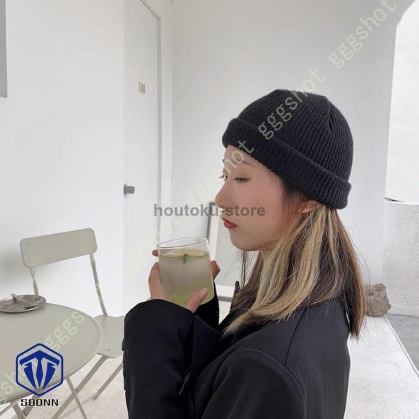 商品詳細：【サイズ】：M=頭周り約56cm58cm（フリーサイズ）【素材】：アクリル【裏地】：なし?抗菌加工で清潔、臭わない頭皮は人体の中でも、特に汗や皮脂の分泌が多い場所。それは「臭いの元となる雑菌が繁殖しやすい場所」でもあります。この帽...