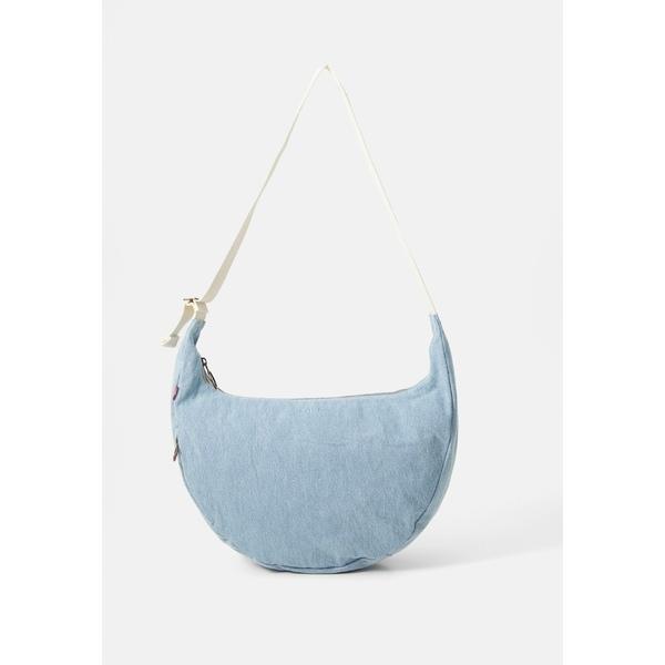 ■素材■配送料無料！！■海外サイズにつき、洋服はワンサイズ小さめをお買い求めください。（＊シューズは除く）■商品は海外よりお取り寄せの商品となりますので、お届けまで最短10日から14日前後お時間頂いております。■各ブランド・商品・デザインに...