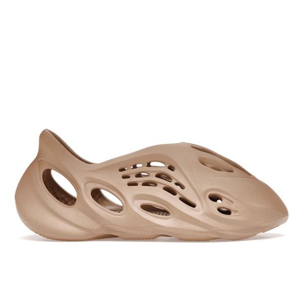 ■シューズサイズ 単位(cm)US｜JP(cm)5 ｜23cm6 ｜24cm7 ｜25cm8 ｜26cm9 ｜27cm10｜28cm11｜29cm12｜30cm13｜31cm■ブランドadidas(アディダス)■商品名adidas Yeez...