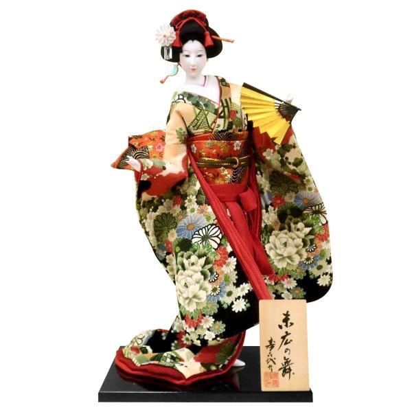 【2026年度新作】【おすすめ人気工房】 きらびやかな扇を持ち、しなやかに舞う姿を表現した尾山人形です。動きのあるデザインに合わせ、丁寧に着せ付けたちりめん衣裳には、牡丹や菊、梅や桜などの花柄模様がふんだんにあしらわれ、大変華やかな仕上がり...