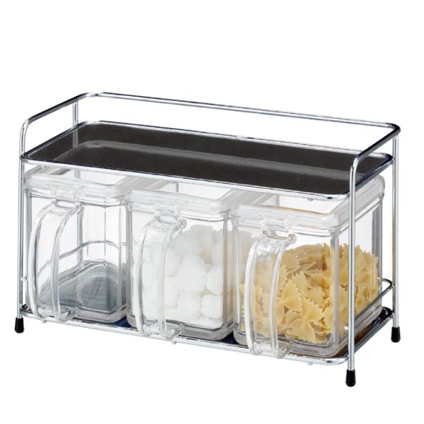 容量 ： ポット820ml×3個サイズ ： 幅29.5×奥行17.0×高さ17.0cm材質 ： ストッカー・フタ=ポリスチレン　スプーン=ポリプロピレン　パッキン=シリコンゴム　棚板=AS樹脂　フレーム=スチール(クロームメッキ)　スベリ止...