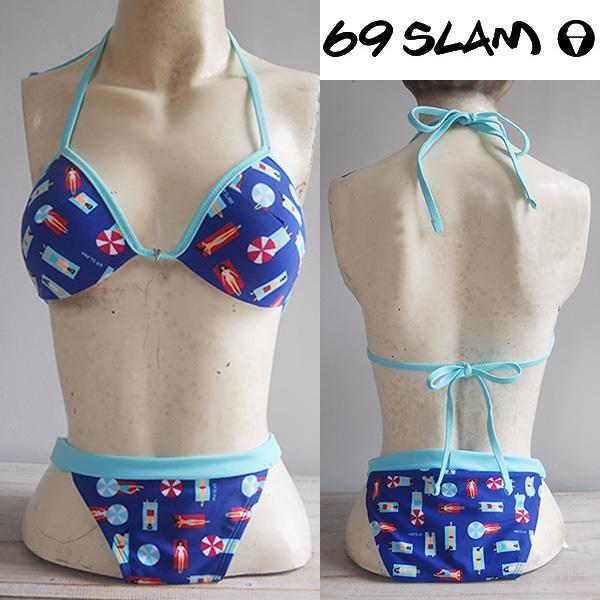 トライアングルビキニと、ボトムスのセットです。定番の三角ブラは、首とアンダーともにヒモで結んで留めるタイプです。胸元には小さなかわいいチャームが付いています。*-*-*-*-* DETAIL *-*-*-*-*■サイズ：M■カラー：ブルー■...