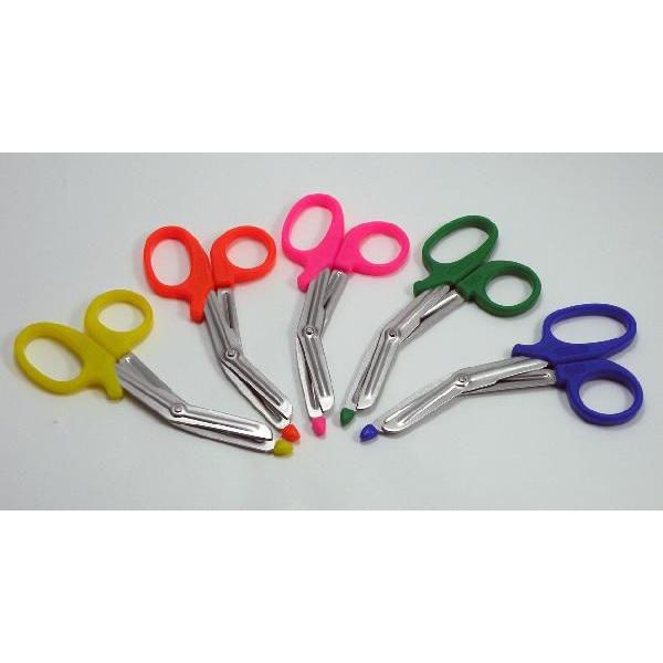 ・サイズ：約16cm（全長）・材質：ステンレス鋼・プラスチック（ハンドル部）・一般医療器・製造販売届け出番号：13B3X00065B00019