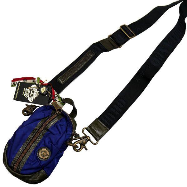 OROBIANCO オロビアンコ バッグオロビアンコは、1996年 イタリア・ミラノ郊外にジャコモ・ヴァレンティーニとエリサ・ロヴァティにより設立されました。時代とリンクする洗練されたデザインによって生み出されたアイテムは、オリジナルの素材...