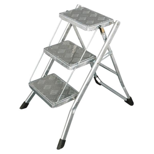 ダルトン DULTON脚立 折りたたみ式 FOLDING 3-STEPS LADDER GALVANIZEDカラー：GALVANIZEDサイズ：幅490x奥行680x高さ685mm折りたたみサイズ：幅490x奥行45x高さ830mm重さ：6...