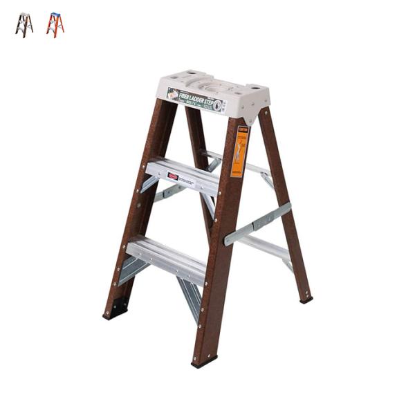 道具にこだわる人の脚立FIBER LADDER 3 STEPS BROWNファイバー ラダー 3 ステップサイズ：W.435mm D.575mm H.780mm折りたたみ時：W.435mm D.150mm H.840mm耐荷重：約150kg...