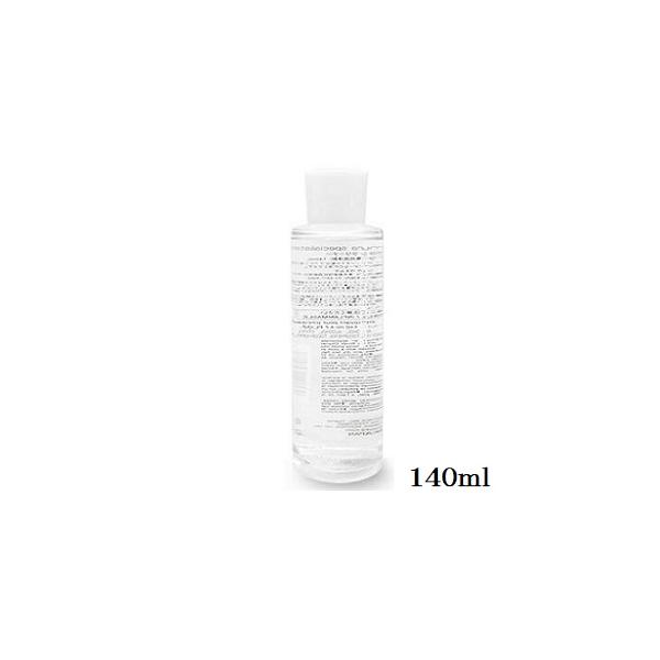 大切なブラシのお手入れには、専用のクリーナーを。マカデミアナッツオイル、ビタミンE配合。ブラシを傷めず、きれいに洗浄できます。内容量：140ml