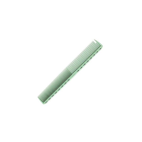 ショート〜ロングヘアのカットに最適。航空部品等にも使われているハイグレードなスーパープラスチックを使用しており耐熱性・対薬性に優れます。(ブラックカラーのコームはカーボン（墨）含有素材で静電気が起きにくい仕様です。) ブロッキングや分け目を...