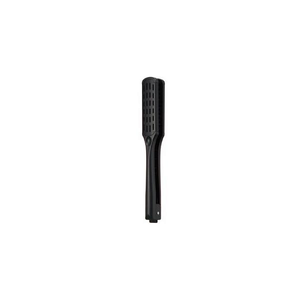 ロングヘアや毛量の多い方の施術におすすめのストレートブラシ。アイロンよりも低ダメージで自然な仕上がりに。自然なストレートが叶う滑りのいいセラミックコーティングプレートに熱を加えると、低温のヘアアイロンのように使えます。静電気が起きにくい猪毛...