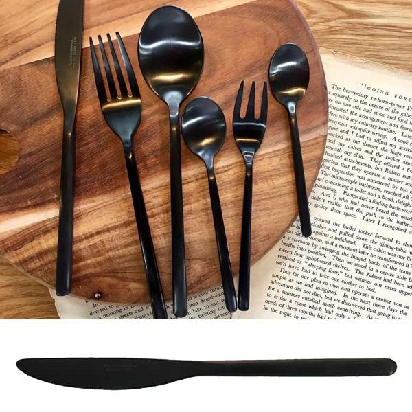 【DULTON SVELTE CUTLERY M.BLK D.KNIFE】●サイズ：L.215mm ●素材：13-0ステンレス●食洗機使用不可●北海道、沖縄、離島への配送は荷物中継料が別途かかります。シンプルで無駄な装飾のないデザイン、素材...