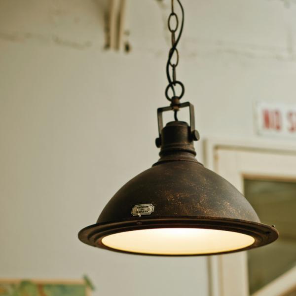 【インターフォルム　ヴェルダン ペンダントライト】●サイズ：φ320×H280mm(90cmチェーン：全高54〜143cm調節可)●素材：スチール・ガラス・アルミ●60W/E26　ホワイトハウス球×1付●壁スイッチタイプ　点灯→消灯●重量：...