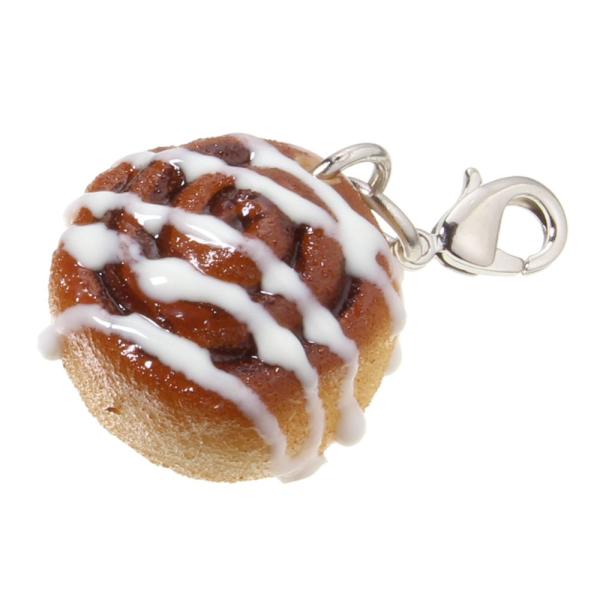 世界に誇る日本の文化、食品サンプルを製作している職人が一つ一つこだわりを込めて作ったミニチュア食品サンプルです！この3wayアクセサリー。名前の通り別売の専用パーツを付け替えることによって、カバンや財布、スマホやガラケーなどにも取り付けられ...