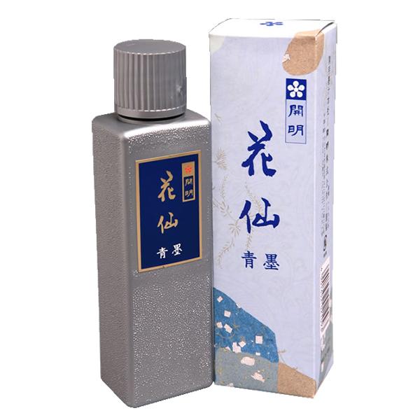 【内容量】100ml最高級古墨調液墨の逸品です。古墨特有の深遠なる墨色と立体感が得られると、各方面から高い評価を受けている液墨。にじみが美しく、筆運びもなめらかで、淡墨でのご使用をお薦めします。固型墨と併用すると独特な墨色を表現でき、作品制...