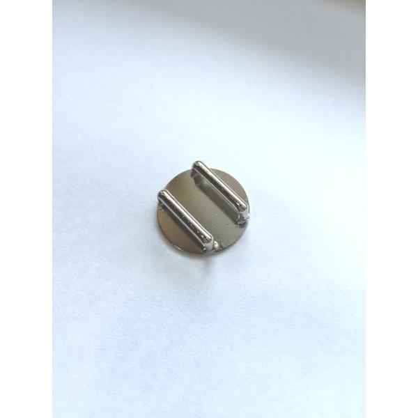 サイズ：約φ20mm。シルバー。値段は１つあたりのものです。