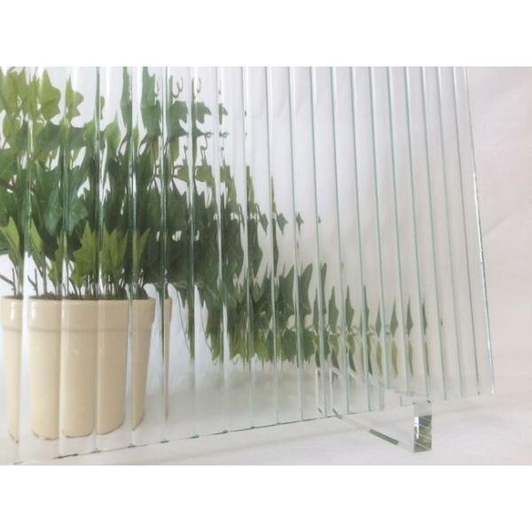 モール。ガラス厚：4mm。模様：約11mm間隔。ご希望のサイズへのカットはしておりません。これより大きなサイズをお求めの場合はお問い合わせ下さい。●●ガラスサイズに関して●●ガラスのサイズは、±1cm以内までは差額を返金することも頂くことも...