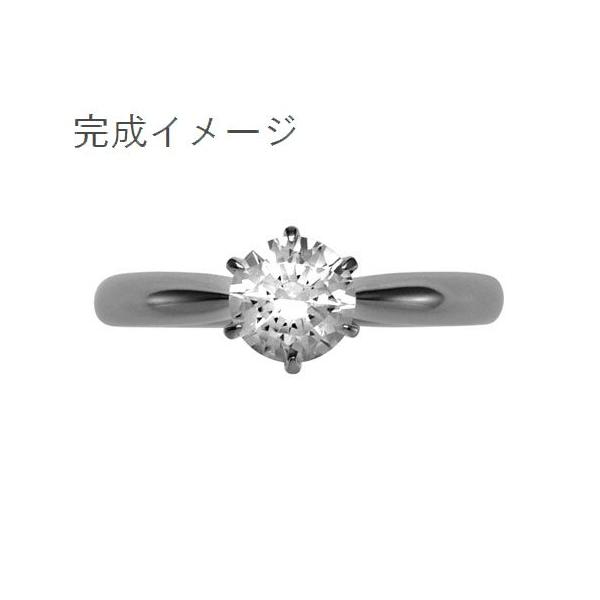 ＊ラウンドカット宝石用リング枠です。＊写真は完成制作例です。中央の宝石はお客様お手持ちのものを使用します。＊価格はプラチナ９００リング枠と中石留め加工、サイズ合わせを含んだ完成金額です。高さが低めの定番6本爪。中央でわずかに絞った腕、石枠に...