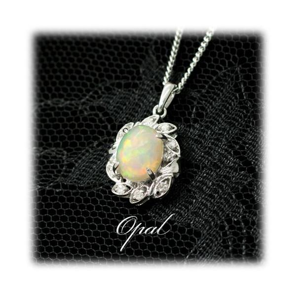 美しい遊色に魅了されます！！手に取るだけでうっとりするオパールの遊色。ブルー・グリーン・レッド・オレンジ・ピンクの織りなすオーロラのようなきらめきが、柔らかくそれでいて溢れんばかりに鮮やかにきらめきます。1.0ctのオーバルカボションのオパ...