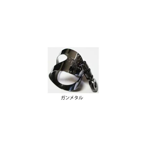 リード接地面にくびれを持たせることにより、つくりのよいオールド純締めのリガチャーのような、軽やかさと密度のある音色で 心地よいサウンドが得られます。リード接地面のくびれが左右対称になる様にセットして下さい。リガチャーネジはテンションが掛かり...