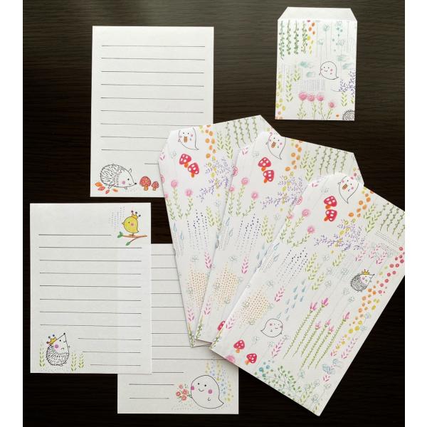 当店一番人気のイラストで作りました。「アトリエぽーぽー」手描きによる、100％オリジナル作品です。1枚１枚、糊付けして手作りしています。キャノン純正インクを使用しています。耐水性はございませんので、水に濡れないようにしてください。手作りです...