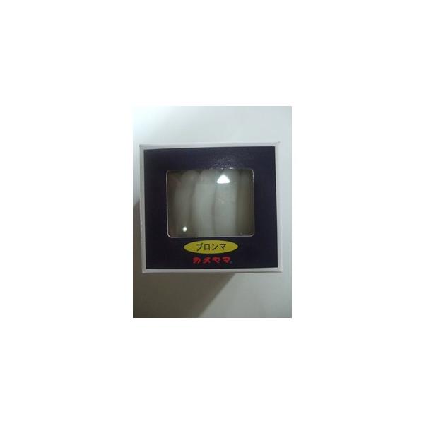 JAN:4901435995564 蓮の花をかたどったカメヤマのロングセラー商品。花芯だけが燃え、花びらを美しく透かします。台なし白。  商品区分：薫香剤ローソク  4901435995564  101-71620