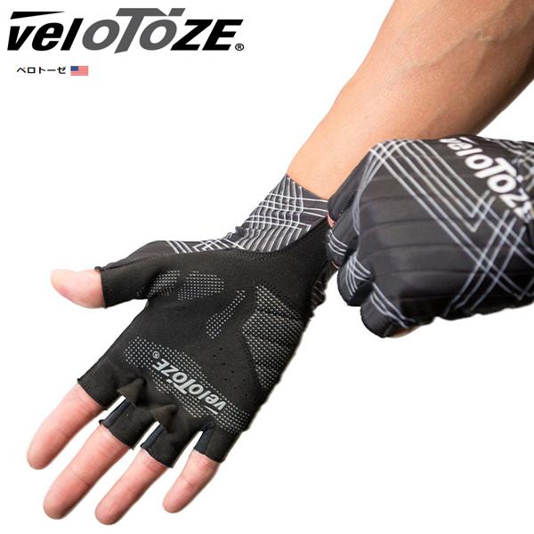 Velotoze ヴェロトーゼ エアログローブ エアログローブ手にピタリとフィットするタイトめな作りと、伸縮性に富んだ生地によって心地よい着用感。ダイレクトな握り心地を追求した薄手のレース向けグローブながら、小指球の部分にはゲルパッドも配さ...