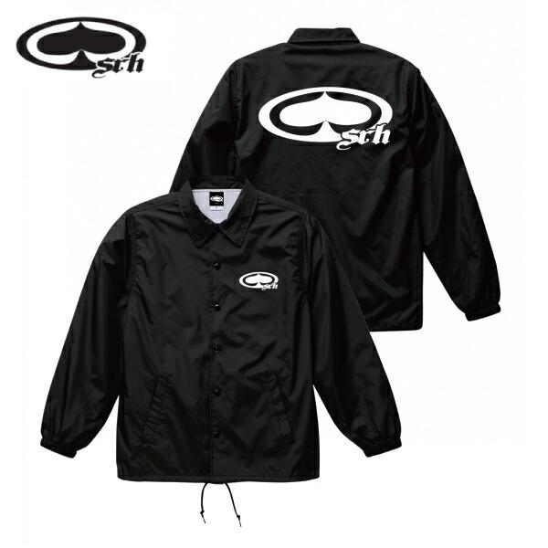 ストリートファッショに欠かせないアイテムのコーチジャケットSRHの王道ロゴNEW SPADEを左胸と背中にあしらったデザイン・サイズL着丈 約73cm / 身幅 約59cm / 肩幅 約50cm / 袖丈 約65cm・サイズXL着丈 約76...