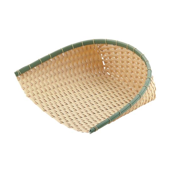 [サイズ]600x450xH180mm[素材]ポリプロピレン※水洗い可能※食器洗浄機対応(耐熱温度:120℃)※食器洗浄機使用の洗浄後、余熱で渕が開く事がありますが、冷めると元に戻ります。※120℃以上の高温に熱した場合、本外が溶解・変形し...