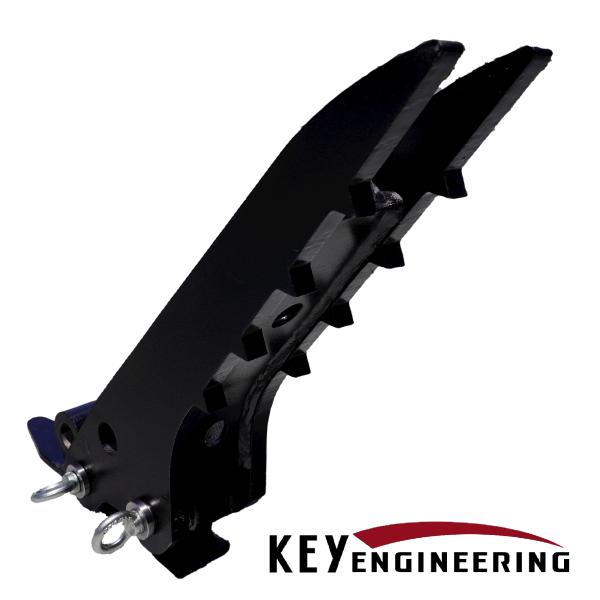 型式： AT-20W適合バケットR長さ 500〜600mm 適合機 1.2〜2.0t、爪ピッチ P102mm、爪幅 Ｗ22mm 、フォーク幅 124mmフォーク長 532mm、質量 30kgアタッチフォーク基本構成1,フォークassy x1...