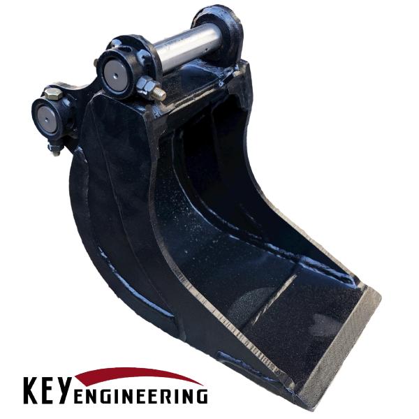 型式： BS-10適合機 0.5〜1.2t、質量 15kg 、バケット幅 200mm、ピン径Ф25mm、取付幅100(110mm)バケット平積容量 0.007m3、バケット山積容量 0.009m3、ポイント無備考)ショベル取付1台分(ピンx...