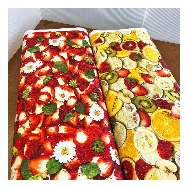 ●AMF-01 いちご狩り気分/は在庫限りとなります。押し花のように作られたドライフルーツ果物の瑞々しさを感じる、透明感が魅力の【押しフルーツ】と【押し花】を使った柄です。ハンドメイドブランド【astin muhler】とコラボレーションし...