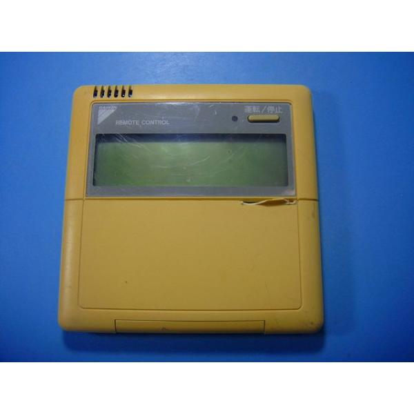 メーカー：ダイキン型番：BRC1A2付属品：本体（写真内の物ですべてになります）【商品の状態】使用感、スレキズ、日焼け等あります。裏フタありません上フタ付け根割れていて外れます