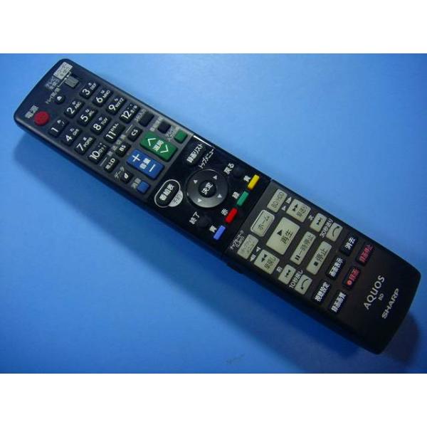 メーカー：SHARP型番：GB017PA付属品：本体（写真内の物ですべてになります）【商品の状態】使用感、スレキズ、日焼け、汚れ等あります。全ボタン赤外線による動作確認OKでした。不具合がある場合は下記に記載致します。不具合：なし