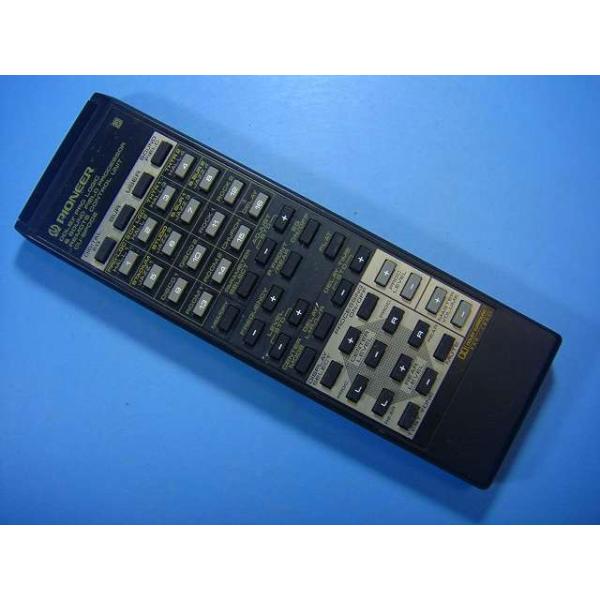 メーカー：パイオニア型番：CU-SP002付属品：本体（写真内の物ですべてになります）【商品の状態】使用感、スレキズ、日焼け、汚れ等あります。全ボタン赤外線による動作確認OKでした。不具合がある場合は下記に記載致します。不具合：なし