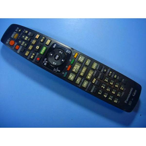 メーカー：Panasonic型番：N2QBYB000043付属品：本体（写真内の物ですべてになります）【商品の状態】使用感、スレキズ、日焼け、汚れ等あります。ボタンの日焼け、全体的にスレキズ多いです全ボタン赤外線による動作確認OKでした。不...