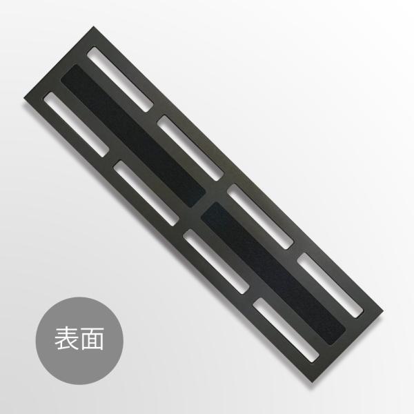 「壁と壁」「壁と天井」が交差する場所に取り付ける、反射と吸音特性を併せ持つルームチューンアクセサリー壁と壁、壁と天井が交差する場所に取り付けます。中高音帯は、素材の特殊な吸音材で吸収し、さらに本体のスリットが壁や天井などの平面に沿って流れて...