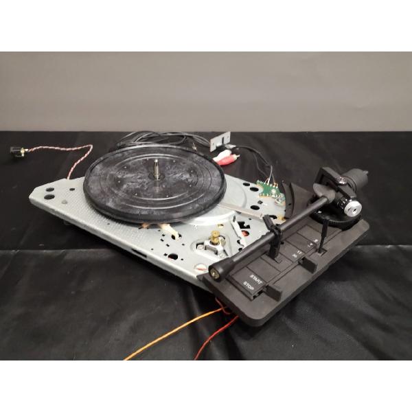 ■商品名THORENS TD190用 モーター、アーム部※ターンテーブル用パーツとなります■動作保証期間：1週間（到着日より有効）※詳しくはページ下部の「保証について」をご覧ください●お支払い頂く金額（総額）について落札金額　＋　消費税　＋...