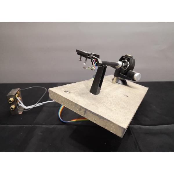 ■商品名THORENS TD126 Mk3  トーンアーム＆アームベース※破損有(詳細は画像を御参照ください。)■動作保証期間：1週間（到着日より有効）※詳しくはページ下部の「保証について」をご覧ください●お支払い頂く金額（総額）について落...