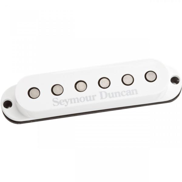 [直輸入品] 一見、「SSL-1」と同じように見えますが、そのサウンドはヴィンテージテイストを残しつつも、より高出力で多くのサステインと倍音を持っています。弦のゲージが09-42であっても、SRVのようなパワフルで抜けの良いトーンが得られま...