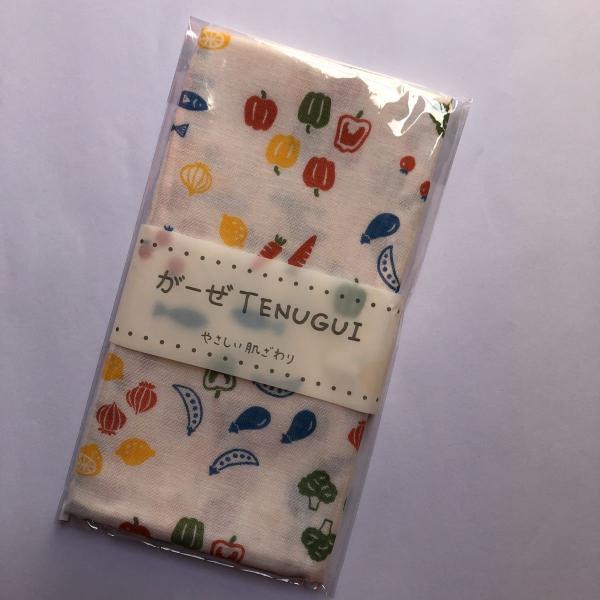 ◆やさしい肌触りのガーゼのてぬぐいです。やさしい肌触りなので赤ちゃん用にも、お肌の弱い方にも安心してお使いいただけます。マスク生地としても、ご利用になれます。乾きが早く、お肌にやさしくソフトです。デリケートなお肌の方は、特に首に巻いて保温に...